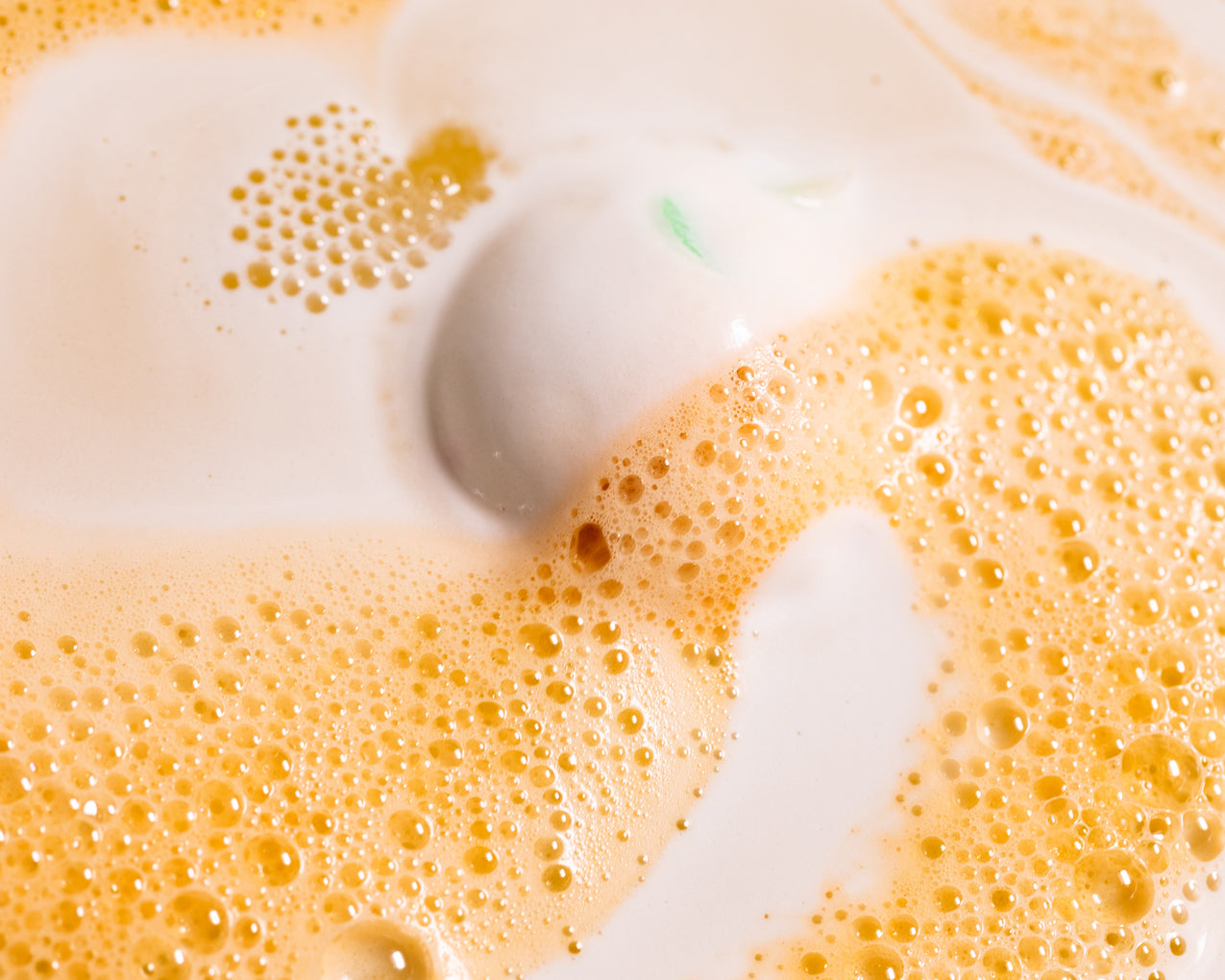 BOUTIQUE LUSH - LUSH (Switzerland) AG